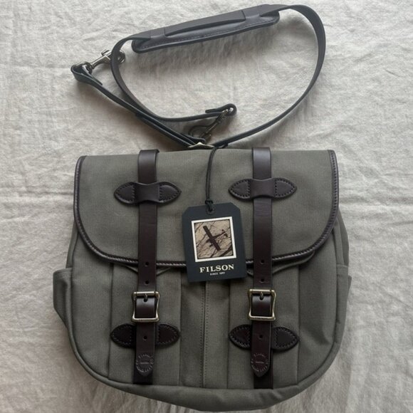 Filson | Bags | Nwt Filson Rugged Twill Medium Field Bag Made In Usa ...